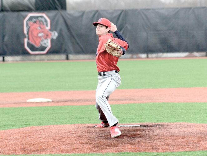 Manning, Big Red shut down Potters | News, Sports, Jobs - The Herald Star